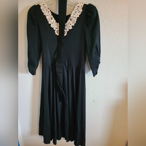 Robin Gayle | Dresses | Robin Gayle Dress Black Midi Retro With Puff ...